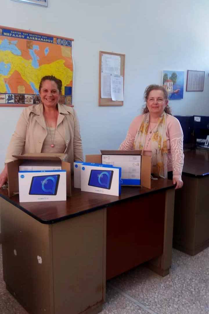 Διανομή tablets στους μαθητές Λυκείων από τον Δήμο Δωρίδος – Dorida SOS